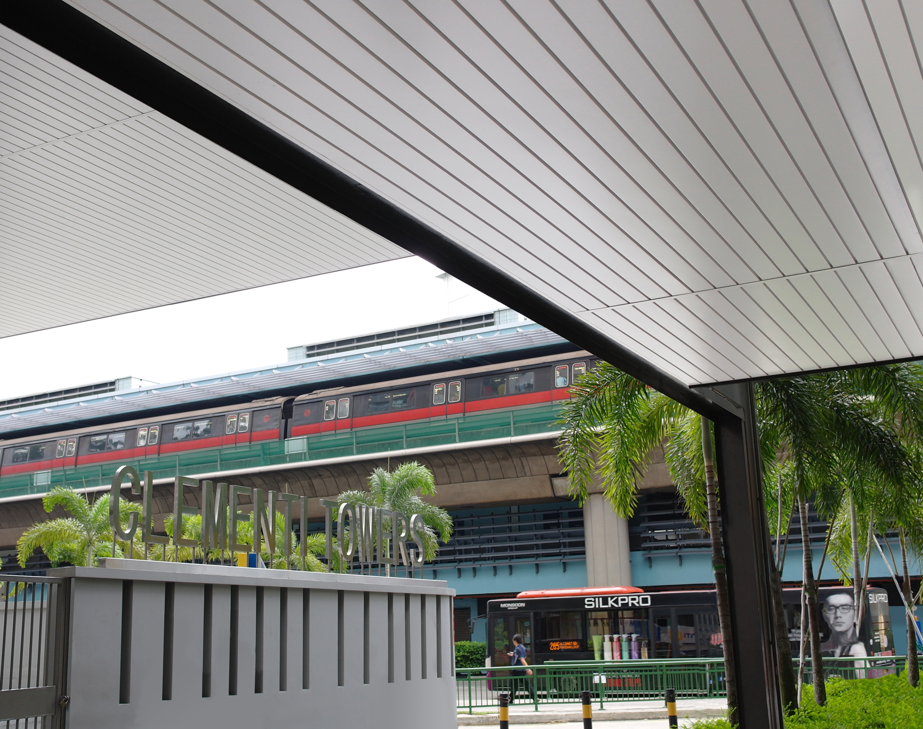 G-SHAPED CEILING SYSTEM